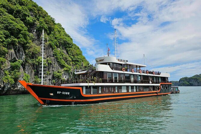 Cozy Boutique Cruise - Lan Ha Bay & Cat Ba Island Explorer 3 Days