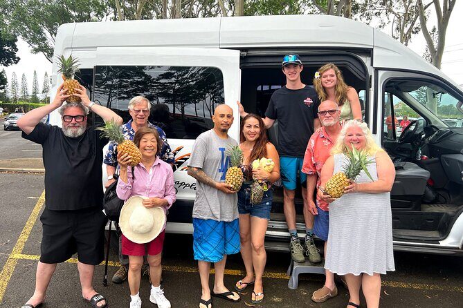 Cozy Oahu Circle Island Tour (14 Max) + Byodo-In Temple + Suprise - Transportation and Group Size