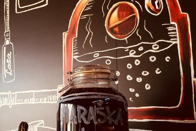 Craft Gin and exclusive brandies in unique distillery - Key Points