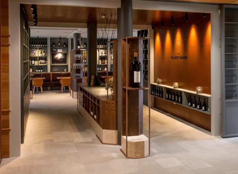 Craggy Range Deluxe, x2 winery tastings + Te Mata Peak - An In-Depth Look at the Craggy Range Deluxe Experience