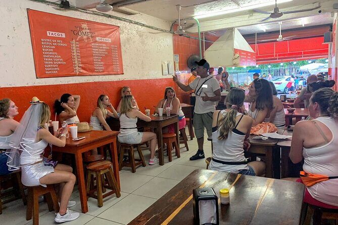 crazy walking food tour Inlakech Playa del Carmen - Cheese, Heat, and Spicy Sauces with Quesadillas