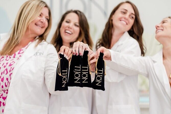 Create a Custom Perfume or Cologne in Nashville: Mix & Match - Discovering the Charm of a Custom Perfume Experience in Nashville