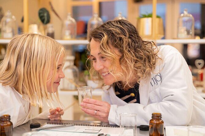 Create a Custom Perfume or Cologne in Nashville: Mix & Match - Key Points