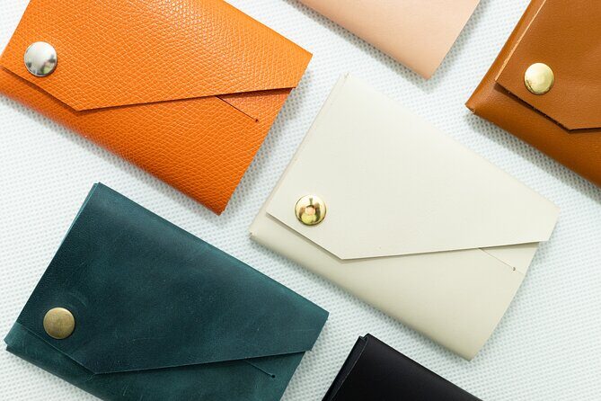 Create a unique leather accessory in downtown Budapest! - A Genuine Look at the Craft Workshop in Downtown Budapest