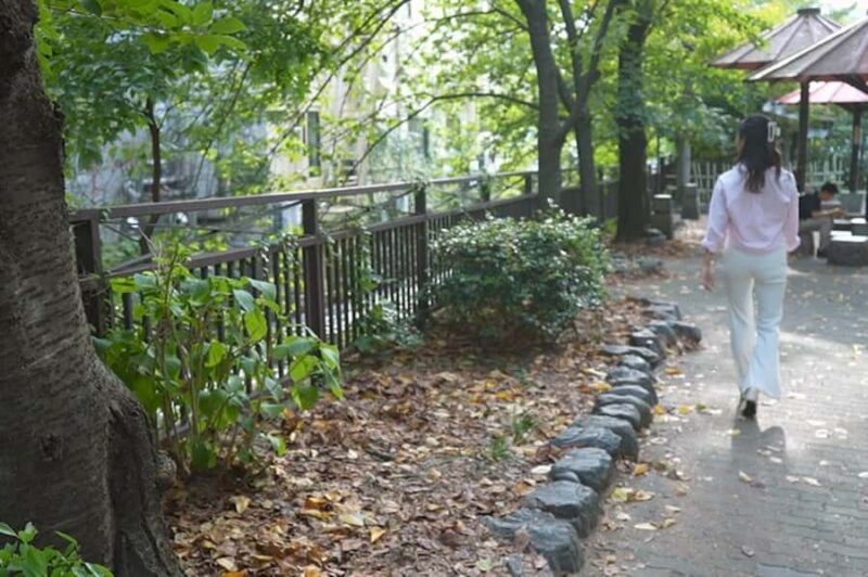 Create Own Resin Art Inspired by Kyotos Beautiful Nature - An In-Depth Look at this Kyoto Resin Workshop