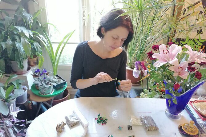 Create unique jewelry from top Parisian designer Bijoux Blues - FAQ