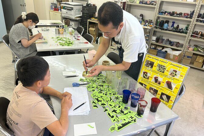 Create your Glass Artwork with Japanese Motifs in Tokyo - How This Tour Fits Into Your Tokyo Itinerary