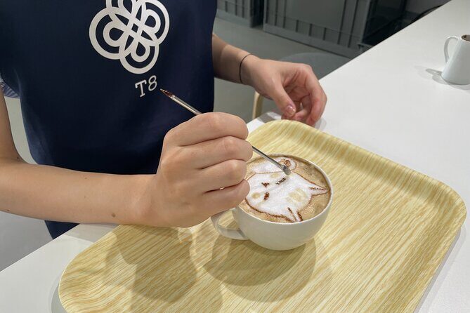 Create Your Own Latte Art at a Japanese Café - A Closer Look at the Experience