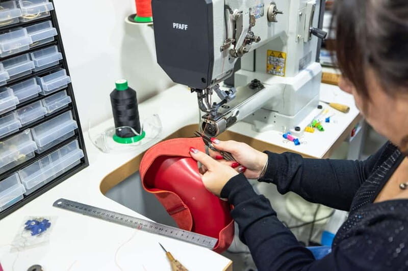 Create your own leather bag in Luberon area! - An In-Depth Look at the Workshop Experience