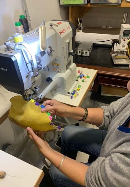 Create your own leather waist bag in Luberon area! - Authenticity and Value