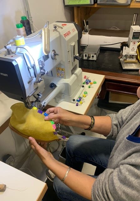 Create your own leather waist bag in Luberon area! - Who Will Love This Experience