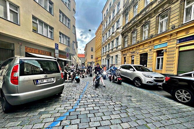 Create your own route on eScooter and enjoy Prague on wheels! - The Practical Side: What You Need to Know