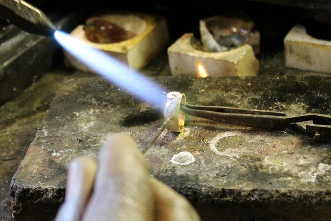 Create your wedding rings: course-experience for future spouses! - Engaging Milan Experience: Craft Your Wedding Rings with a Goldsmith
