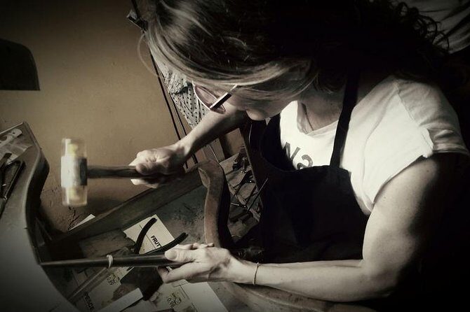 Create your wedding rings: course-experience for future spouses! - Authenticity and Personal Touch