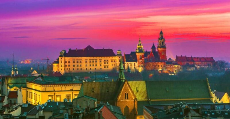 Creepy Krakow: 2-Hour City Walking Tour - Key Points