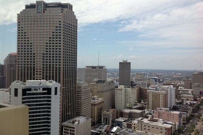Crescent City Chronicles: The Heart of New Orleans - What the Experience Feels Like