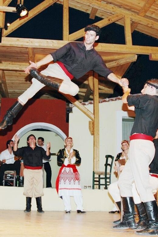 Cretan Night Experience, Dinner & Show - An In-Depth Look at the Tour