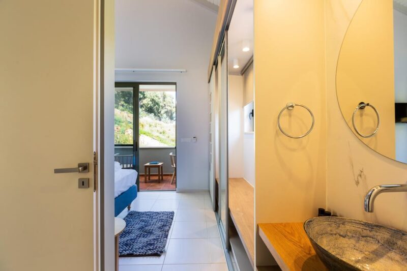 Crete: 3-Day Yoga Retreats in Physis Villas - Practical Considerations