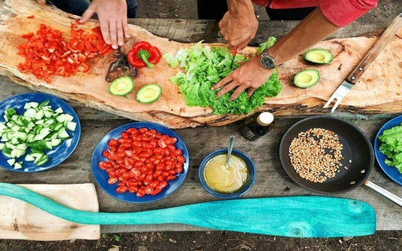 Crete : Cooking Lessons In Lasithi Plateau - The Lunch and Leisure Time in Tzermiado