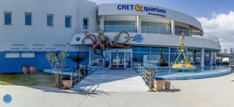Crete: Heraklion Center, Local Market and Creta Aquarium - The Journey Begins: Comfortable Transportation