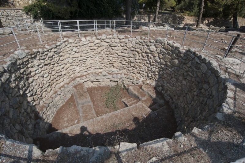 Crete: Knossos Palace and Lassithi Plateau Day Tour - Authenticity and Experience