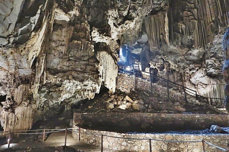 Crete: Melidoni Cave, Honey, Olive Oil & Reptisland - Key Points