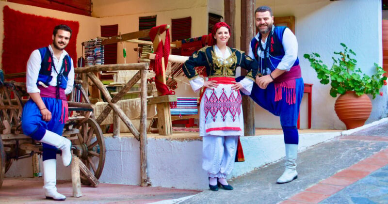 Crete: Traditional Cretan Night: Live Show and Dinner - Food, Beverages, and Cultural Significance
