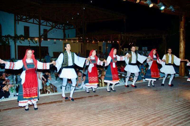 Crete: Traditional Cretan Night: Live Show and Dinner - Authenticity and Reviews