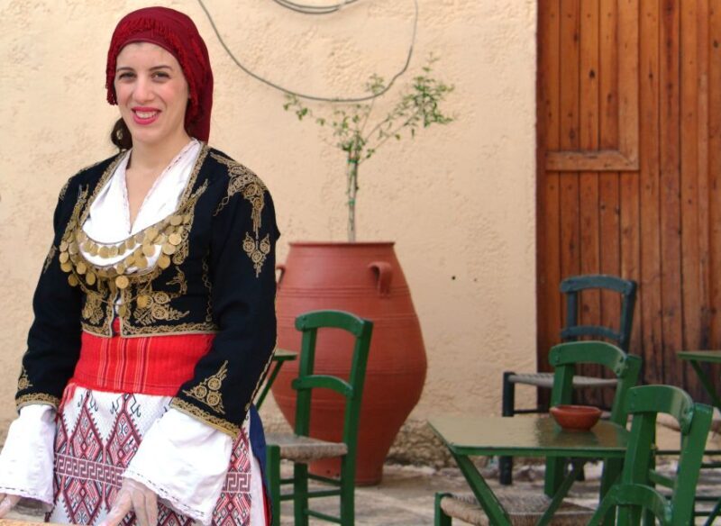 Crete: Traditional Dance Show and Buffet Dinner with Wine - An In-Depth Look at the Experience