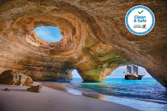 Cruise 3, Benagil - Afternoon - Caves 14:30H - 17:00H - Introduction: Discovering the Algarve Coast by Boat