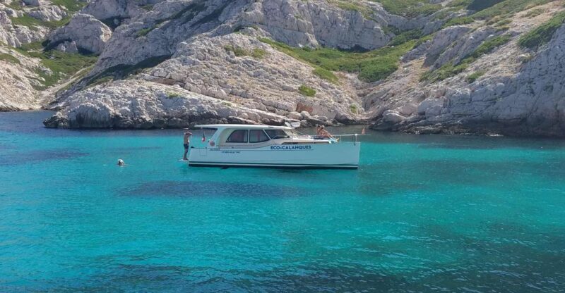 Cruise, Coffee and Swimming in the Calanques of Frioul - Introduction: A Calm Escape from the City