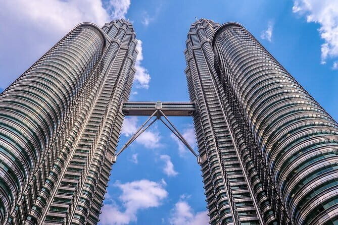 Cruise Excursion: Kuala Lumpur City Tour with Twin Tower Entrance - Key Points