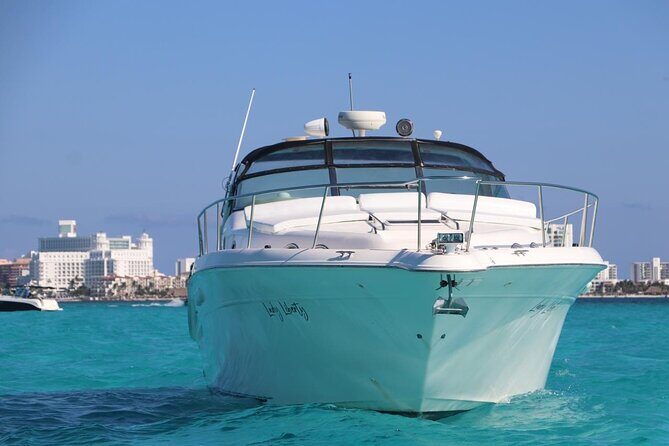 Cruise in Elegance: Luxury Yacht Rental in Cancun - Authentic Reviews Shared by Travelers