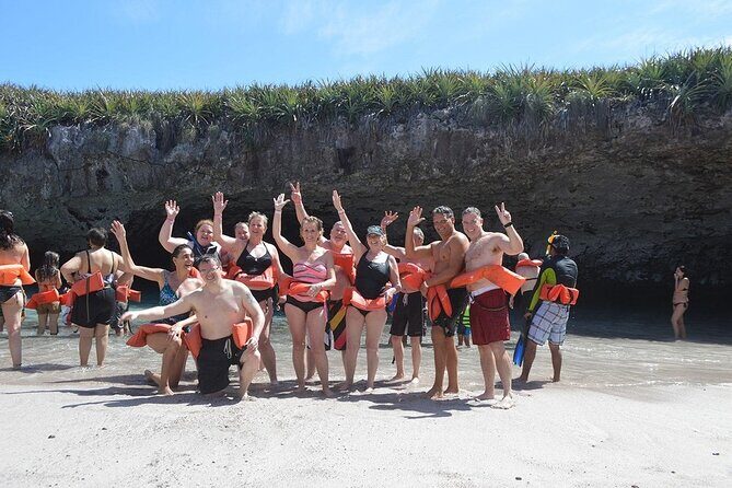 Cruise in Marietas Island with Lunch and Open Bar - An In-Depth Look at the Experience