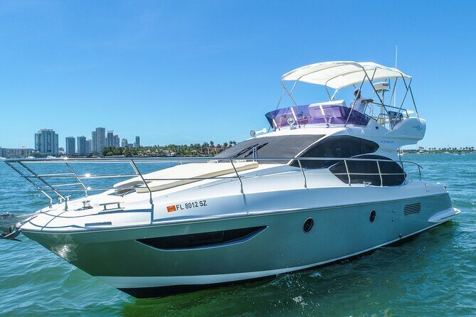 Cruise Miami in a Luxurious Azimut Flybridge Yacht - What Makes This Yacht Tour Stand Out?