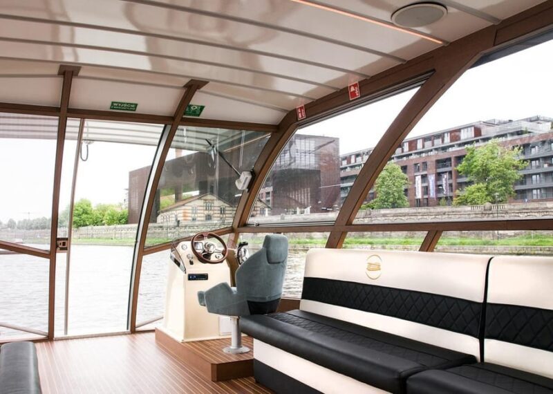 Cruise on the Krakow Vistula & Guided Tour in Former Ghetto - Practical Tips for Participants