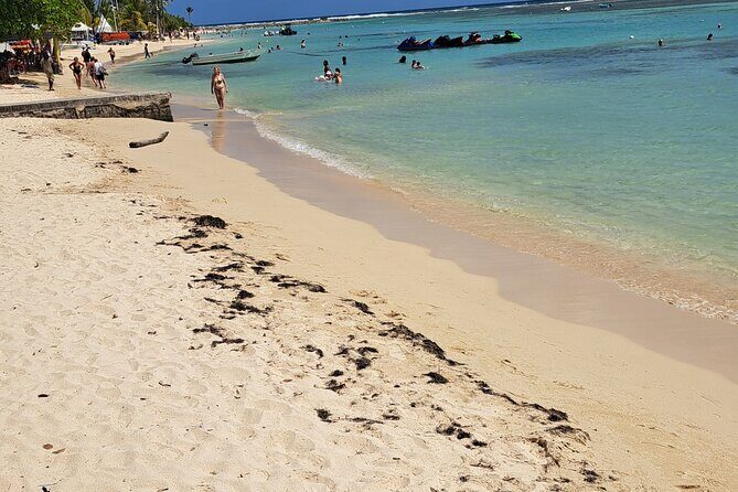 Cruise Stopover at Village Sainte Anne and its Beach - Who Will Love This Tour?