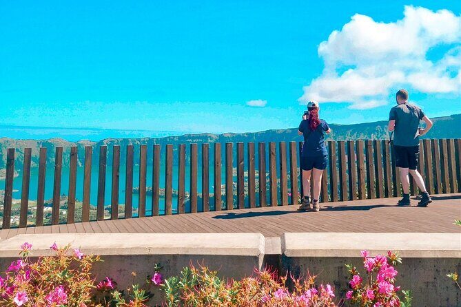 Cruise Travellers: Sete Cidades Volcano, The Blue & Green Lake - The Itinerary in Detail
