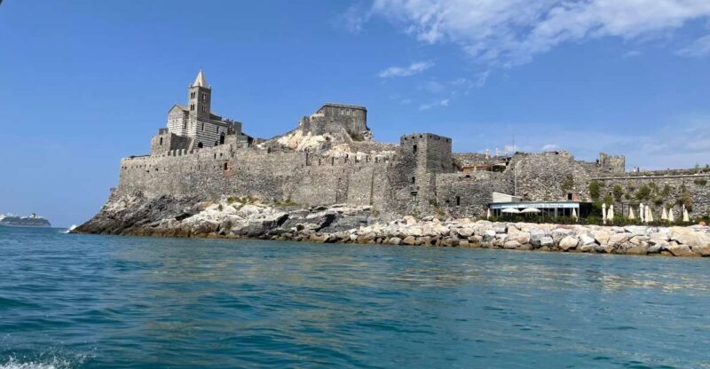 Cruise:Portovenere and the 3 islands with aperitif included! - The Value for Money