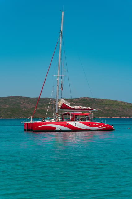 Cruising on a sailing maxi-catamaran - What Makes This Tour Stand Out?