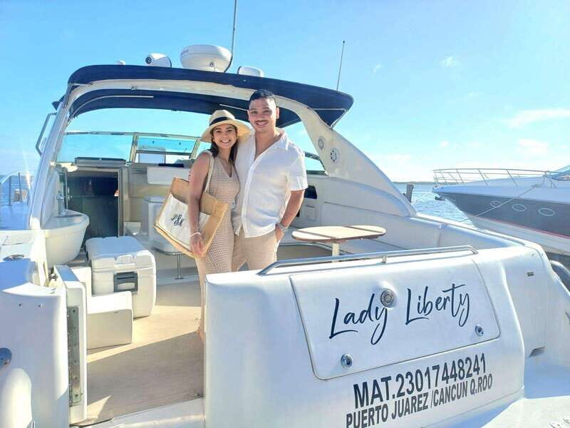 Cruising paradise in a luxury yacht in Cancun - FAQ About the Cancun Yacht Tour