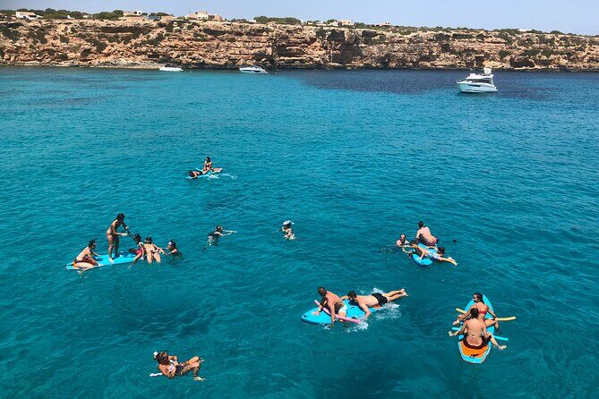 CRYSTAL WATERS SEA EXPERIENCE, from Figueretas - Who Should Consider This Tour?