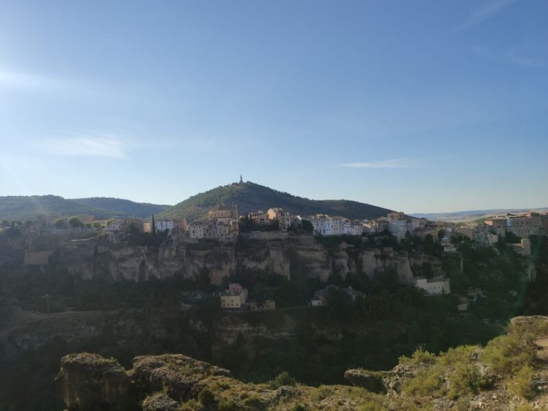 Cuenca: Nighttime Highlights Walking Tour in Spanish - A Closer Look at the Cuenca Nighttime Experience