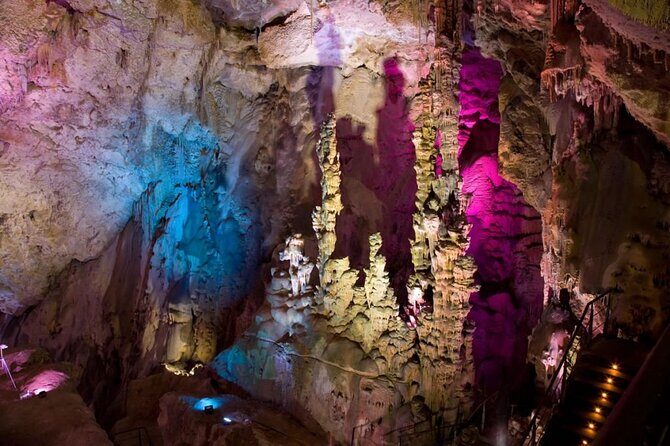 Cueva Canelobre and village Busot tour from Alicante and Campello - Key Points