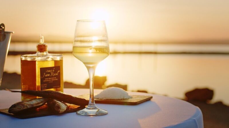 Culinary demonstration with Gourmet Tasting in The Pink Lake - Who Should Consider This Tour?