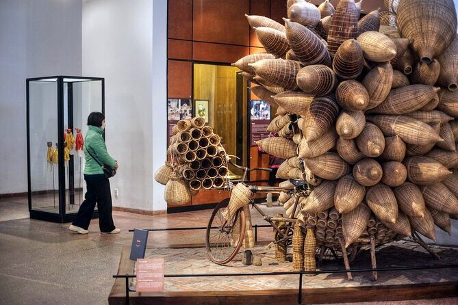 Cultural Essence of Hanoi Full Day Exploration - The Practical Side: Tips and Considerations