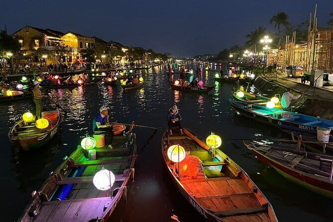 Cultural Exploration of Hoi An: Lantern Boat Ride and Street Food - The Japanese Covered Bridge: A Symbol of Friendship and Craftsmanship