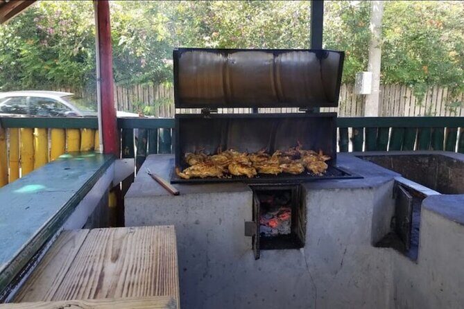 Cultural Food Tour & Seven Mile Beach At Negrils Margaritaville - Key Points