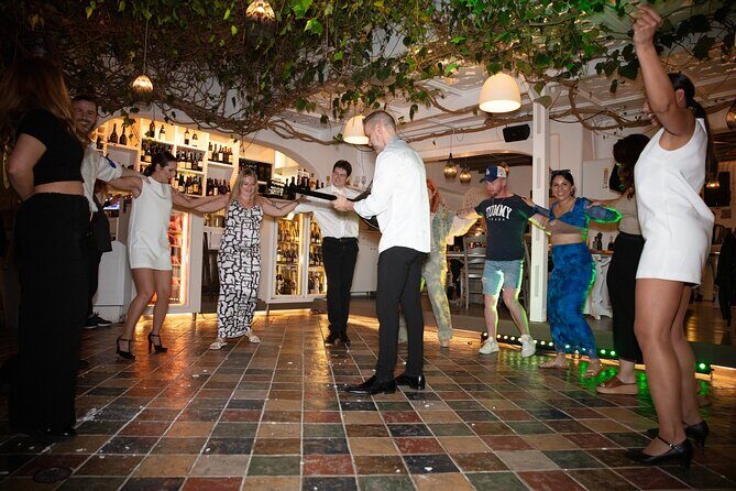 Cultural Odyssey Dance Feast in Mykonos Town - Key Points