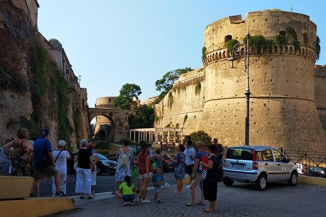 Cultural visit in the historic center of Crotone - Key Points